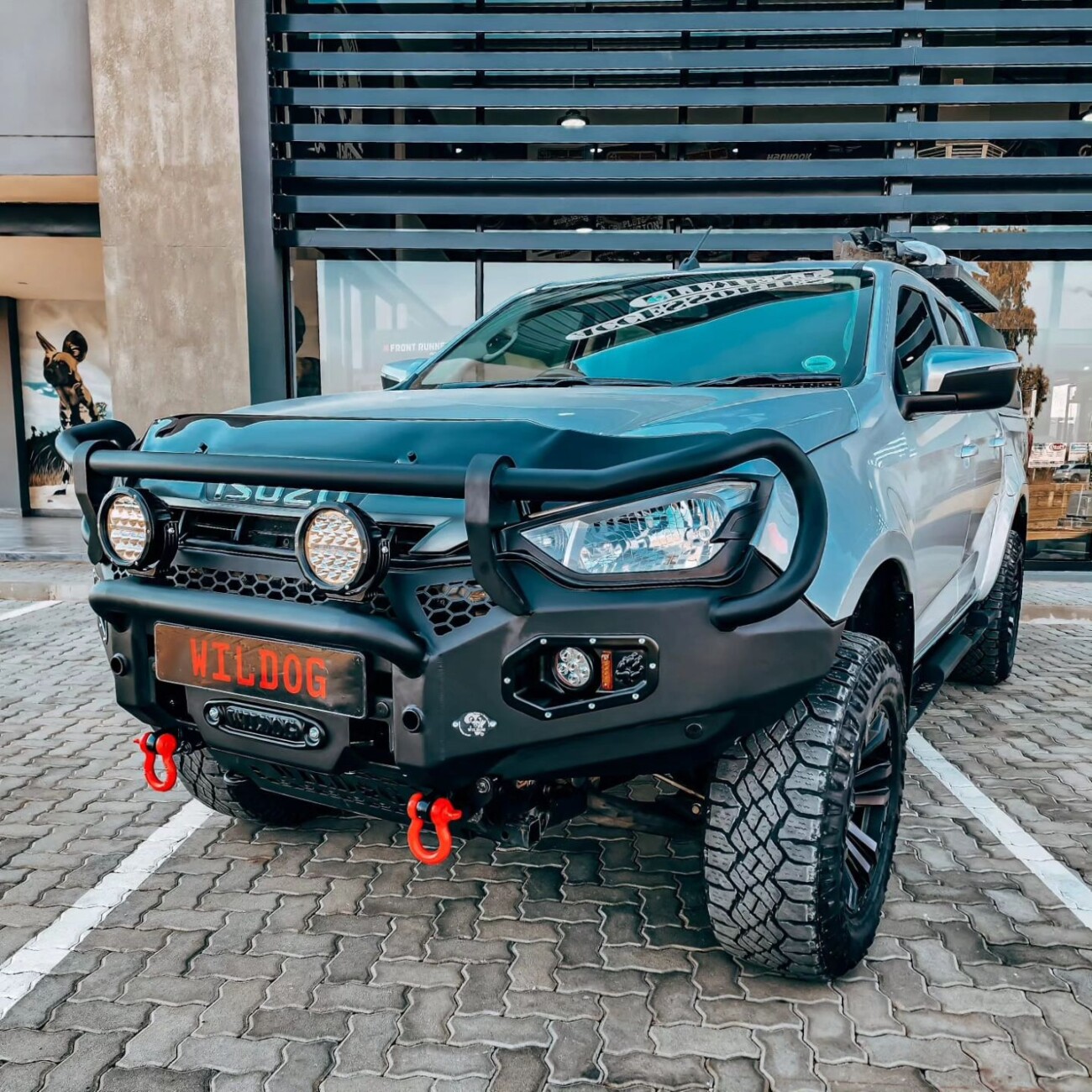 Isuzu D-Max Gen7 2022+ Double Cab Wildog Warrior Rock Sliders - HJM ...